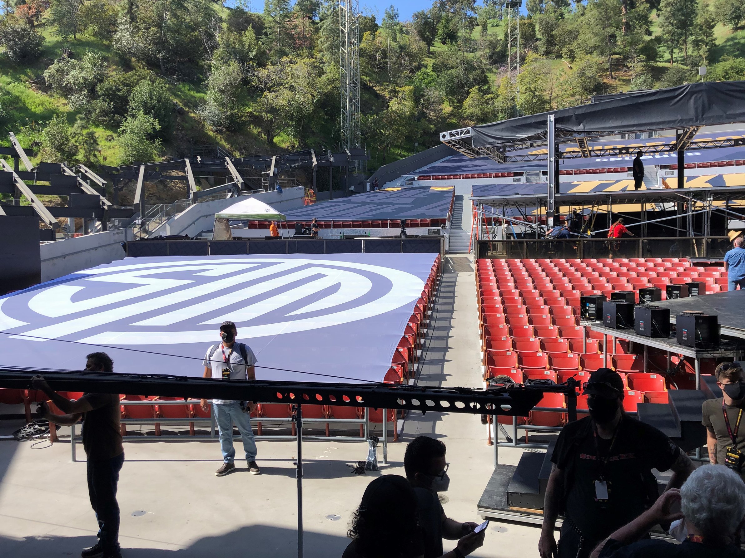 A Larger-Than-Life Riot Games Activation