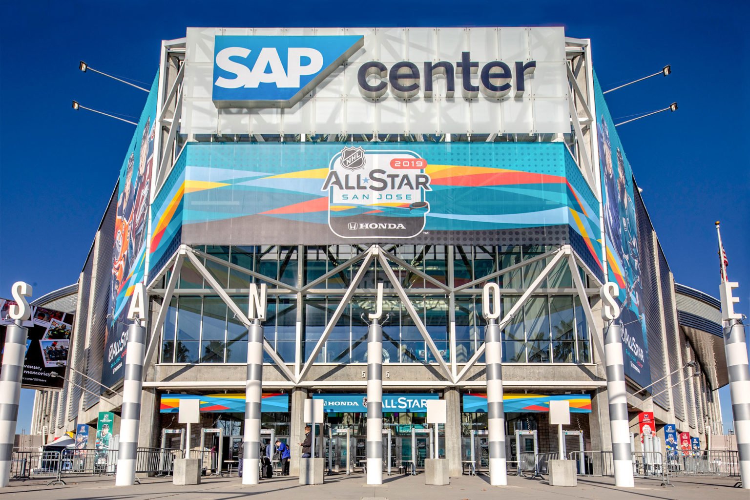 Immersive Sports Activations for Before, During, and After Kickoff