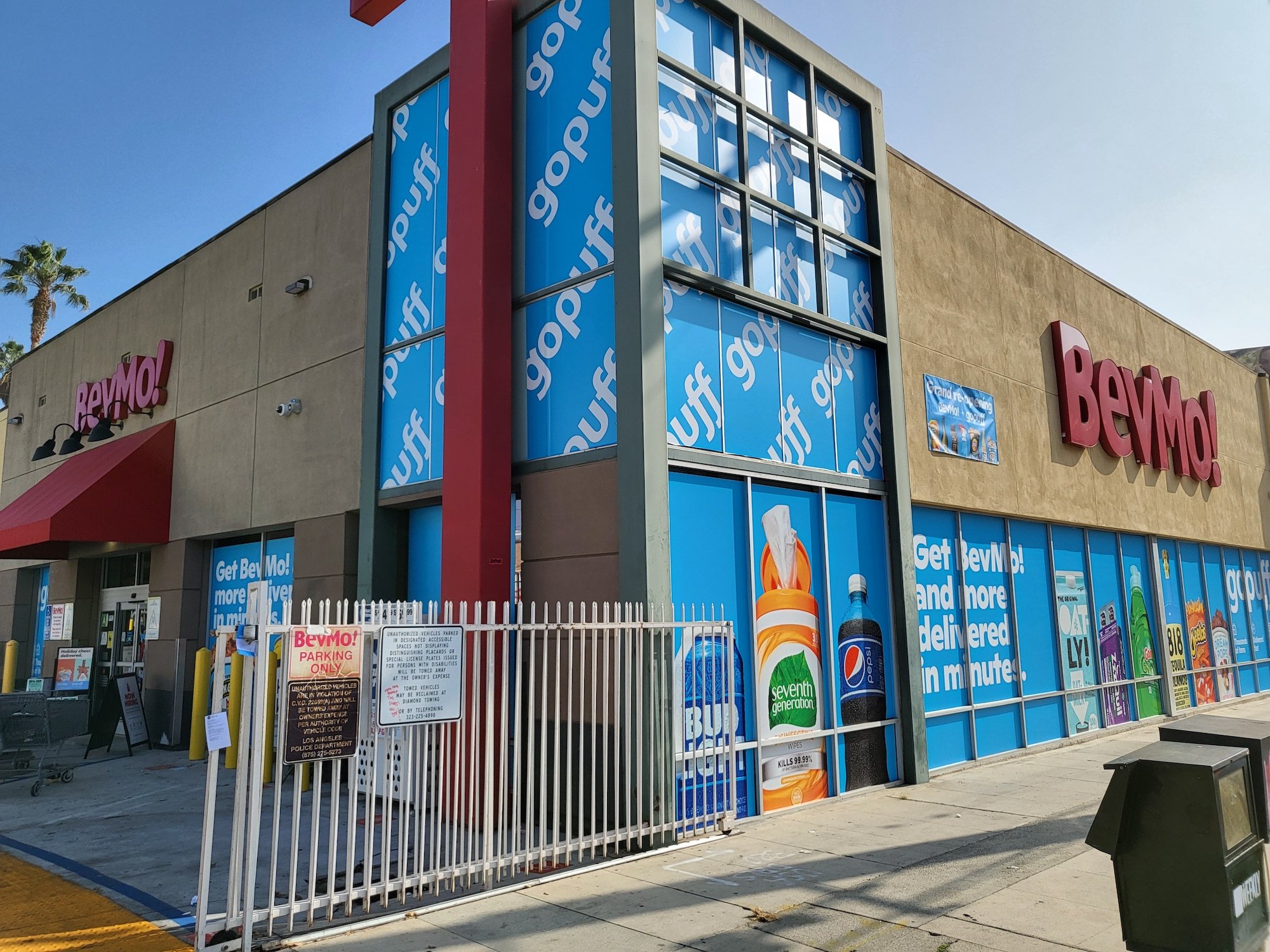 The Future of Delivery Is Here: Print and Decal Graphics for Gopuff’s ...